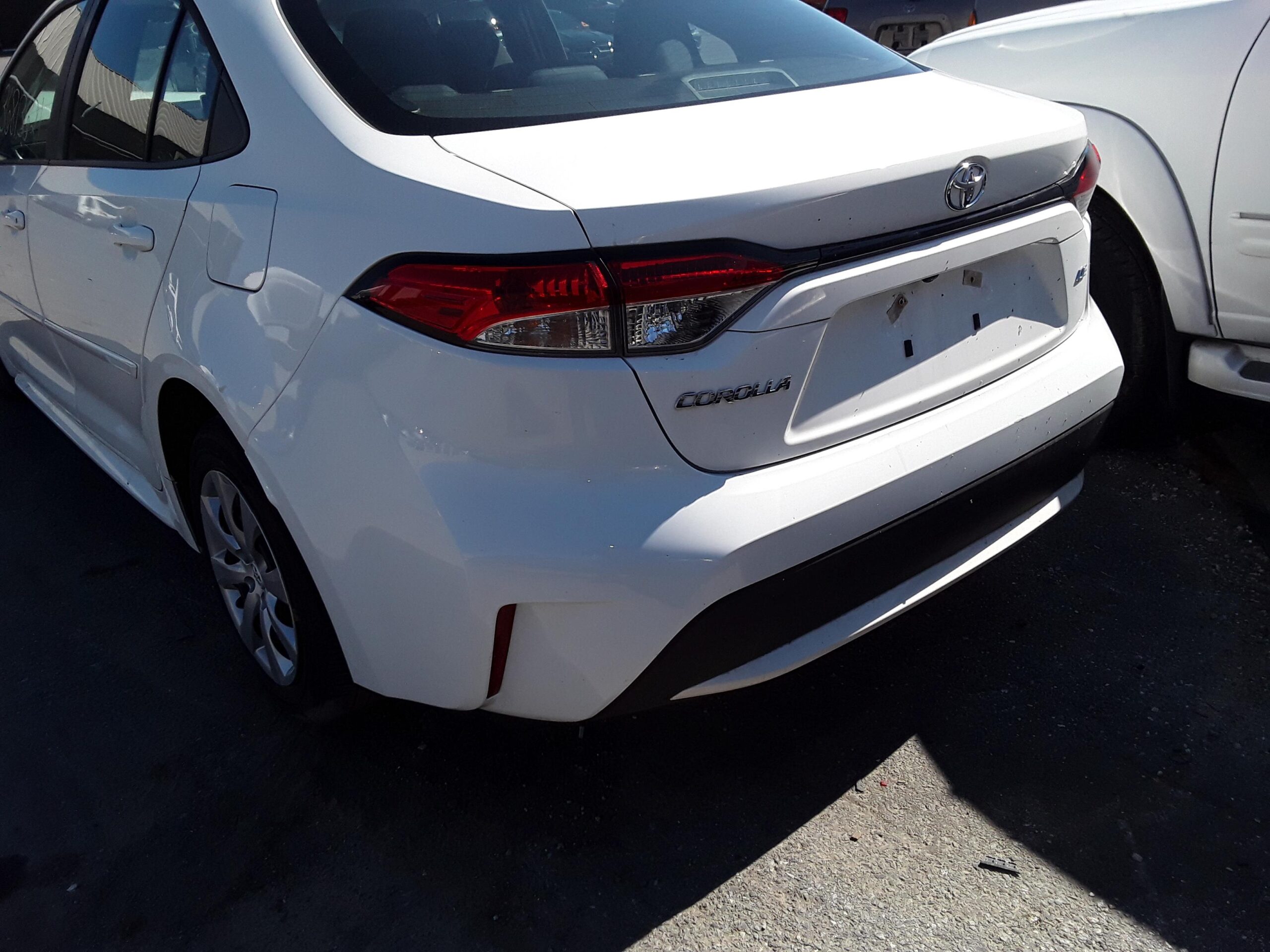 Auto Azzi » Toyota Corolla LE 2020